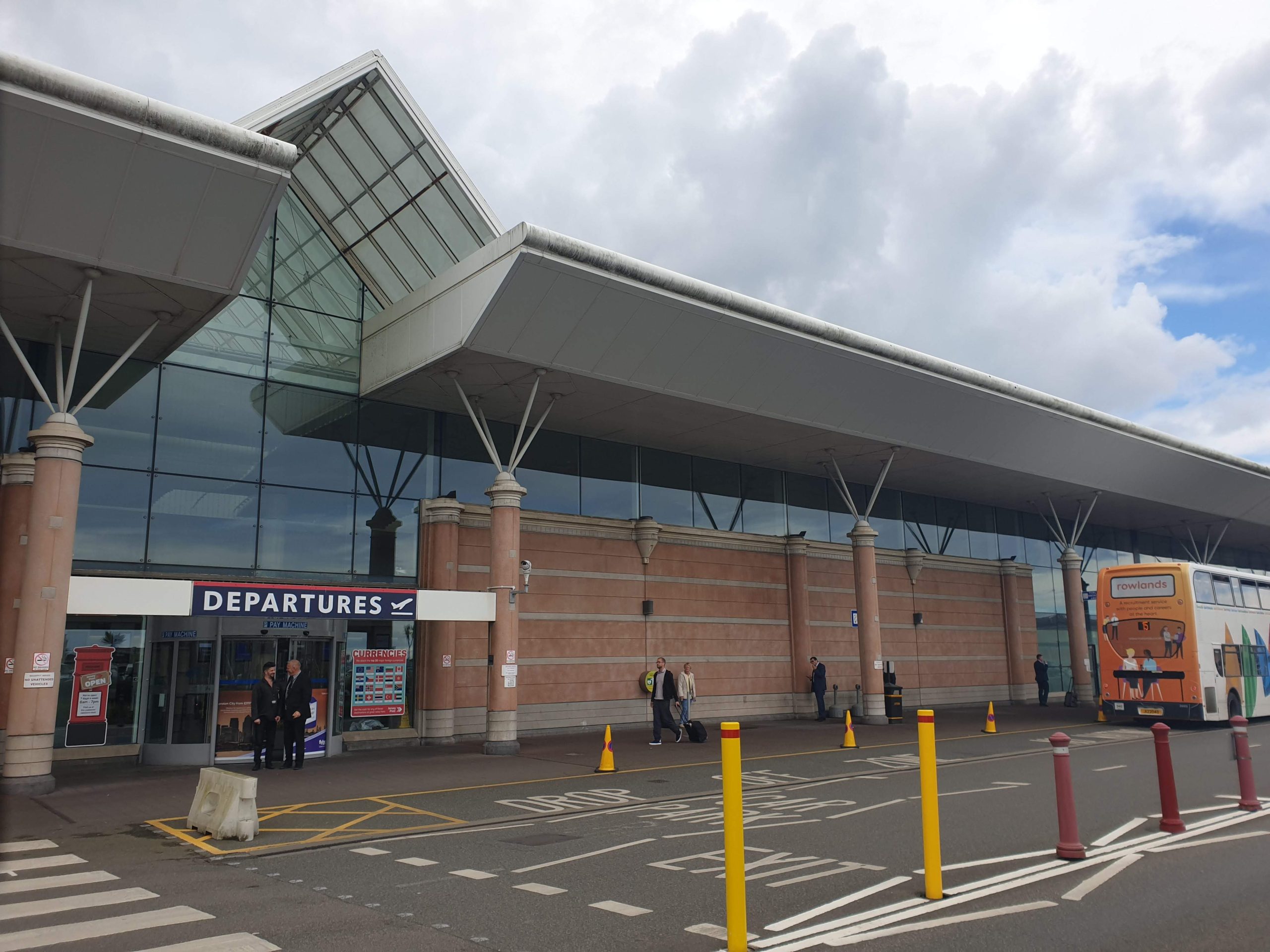 Half-term getaway: 40,000 travellers to pass through Jersey Airport as new play area opens ...