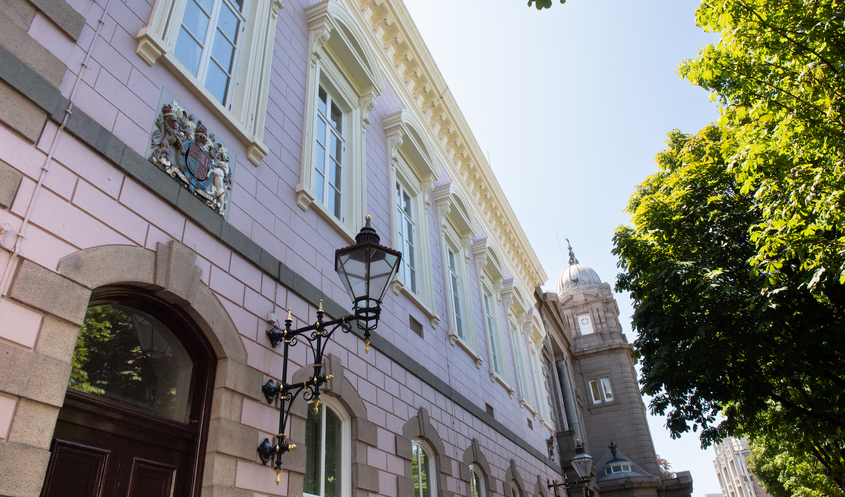 CEO departure linked to financial concerns – not "secret agreement", Co ...