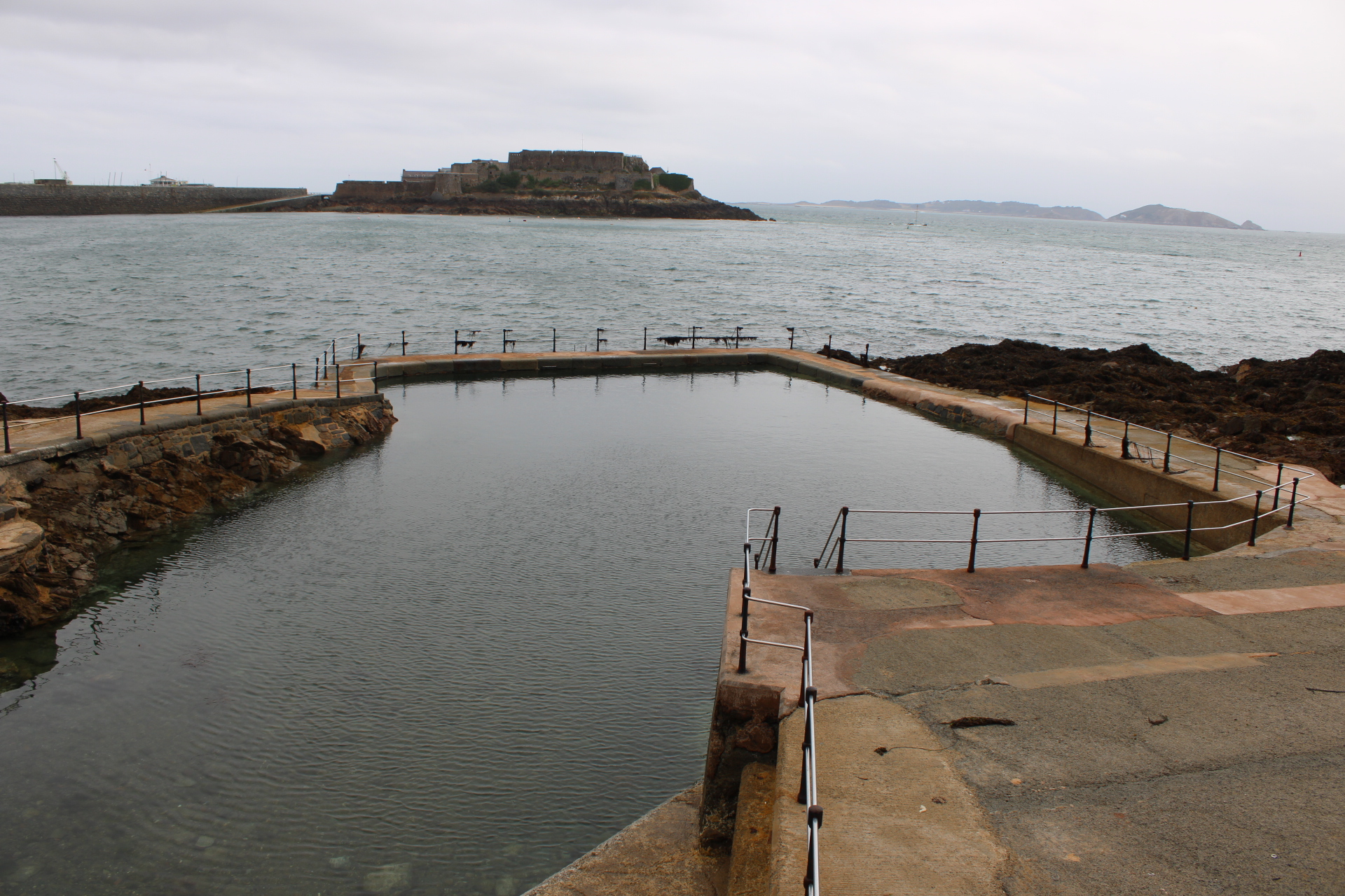 Man dies after medical incident at bathing pools - Bailiwick Express ...