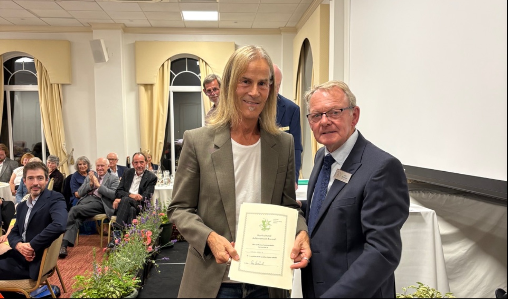 Major award for two local horticulturalists - Bailiwick Express News ...
